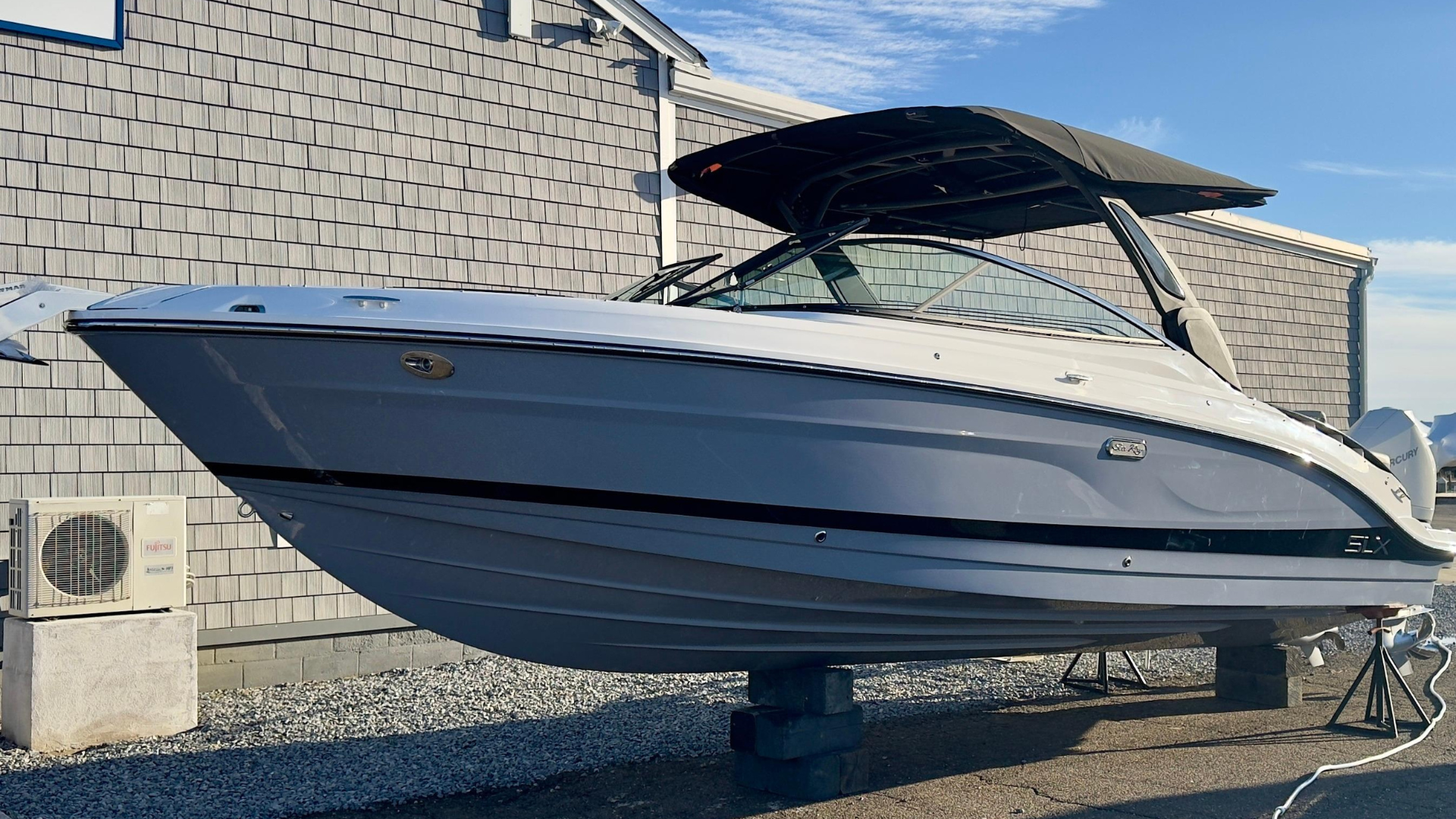 Sea Ray Spring Into Summer Sales Event 2026 | Modern Yachts